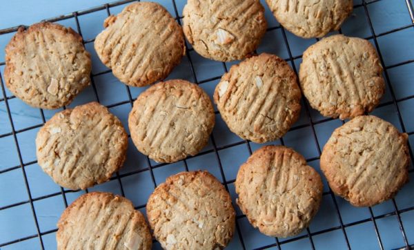 Biscuits aux amandes pour le goûter - Line Lisbonne et Cie